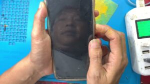 Tutorial Service Samsung Galaxy A71 Mati Total Setelah Jatuh Saat Dicas ...